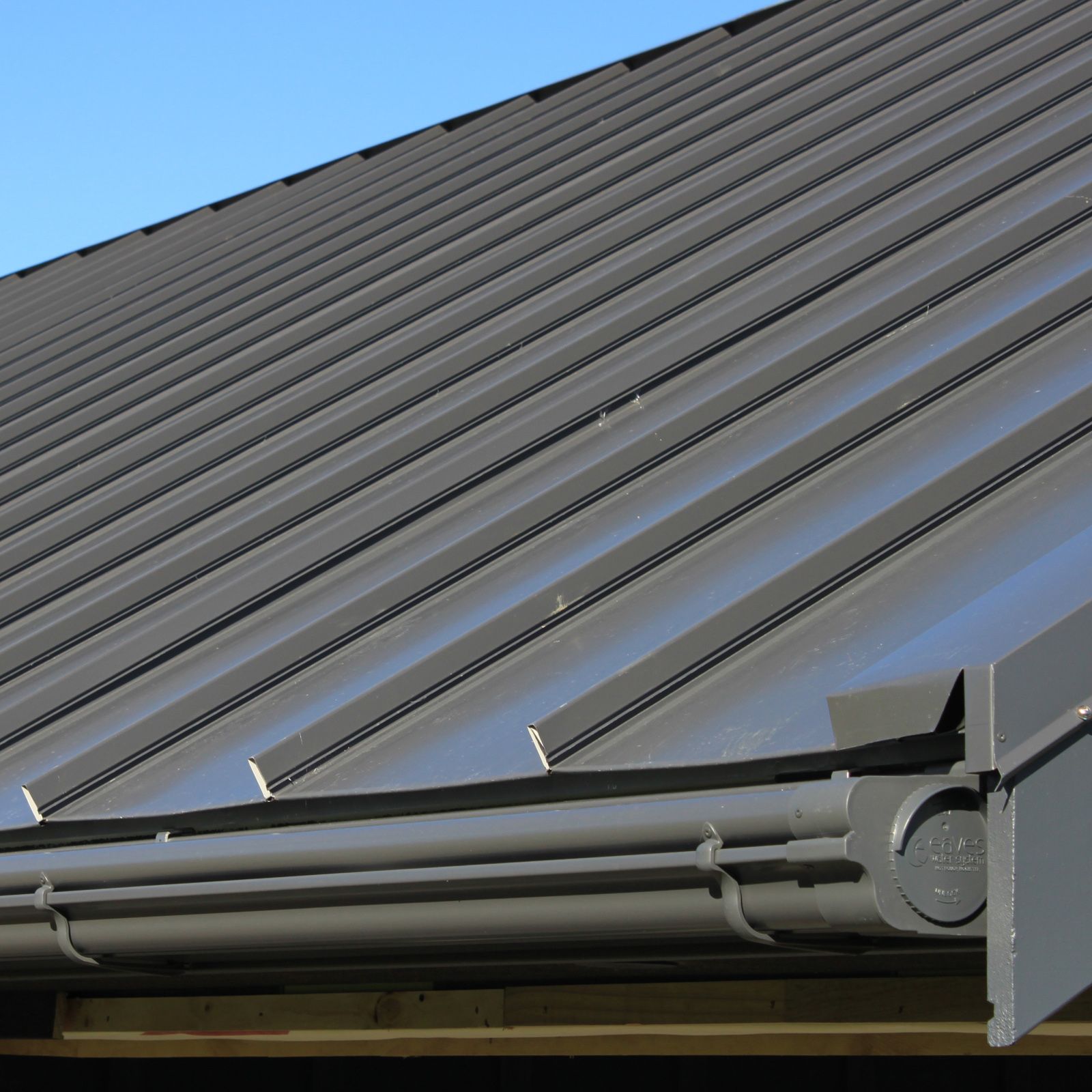 Anti-leaf gutter system Eaves Water System water collection guttering ...