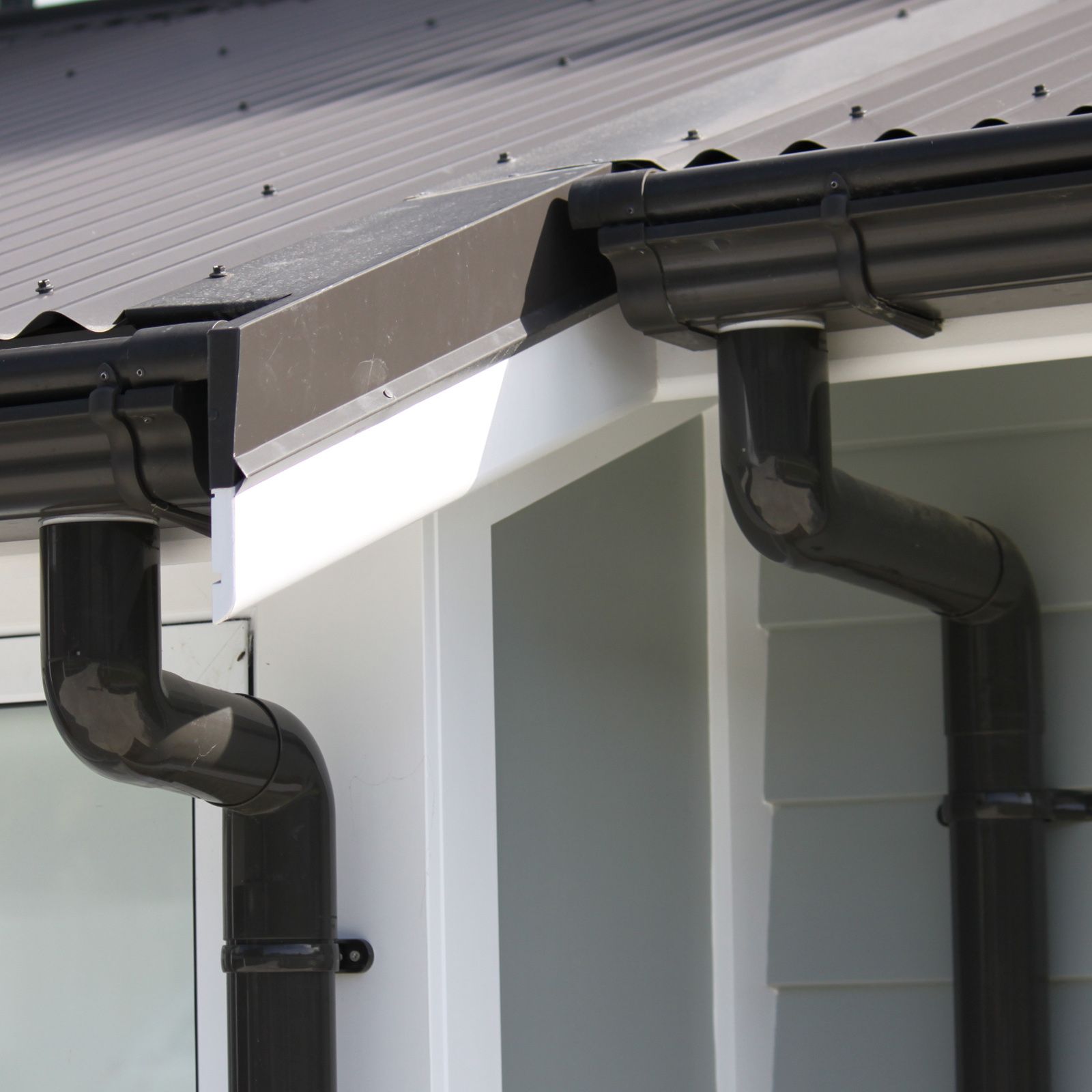 Riverhead Property | Anti-leaf gutter system Eaves Water System water ...